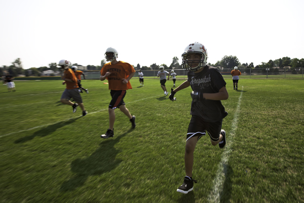 Football: Gateway football team heals on field - Sentinel Colorado