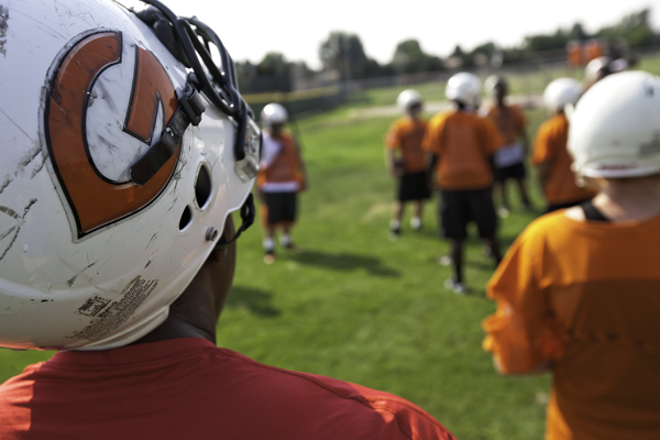 Football: Gateway football team heals on field - Sentinel Colorado