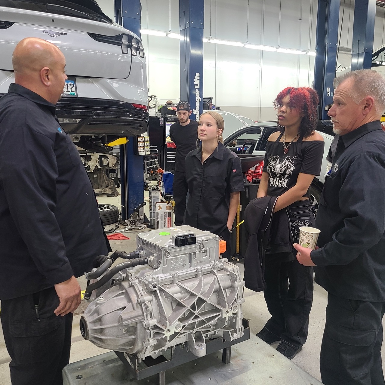Aurora girls revving their auto industry career engines - Sentinel Colorado