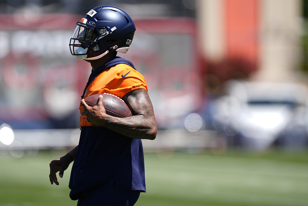 Sutton shows up for Broncos minicamp but still wants a new contract ...