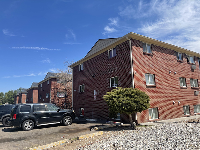 Aurora seeking court order to shut down apartments with alleged ...