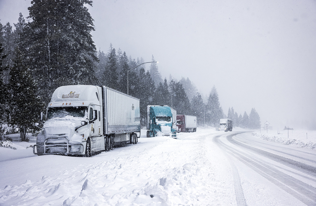 Rain and snow pummel Northern California in latest wave of damaging ...