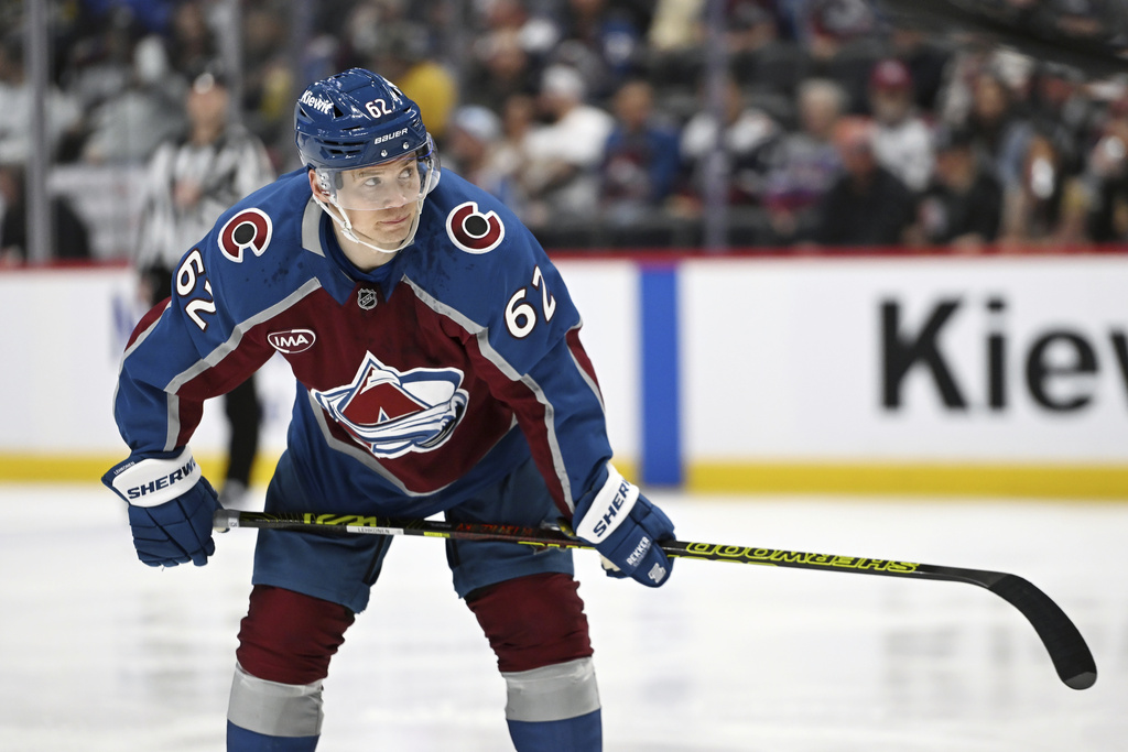 Charlie Coyle scores only goal in shootout as Avalanche rally for 3-2 ...