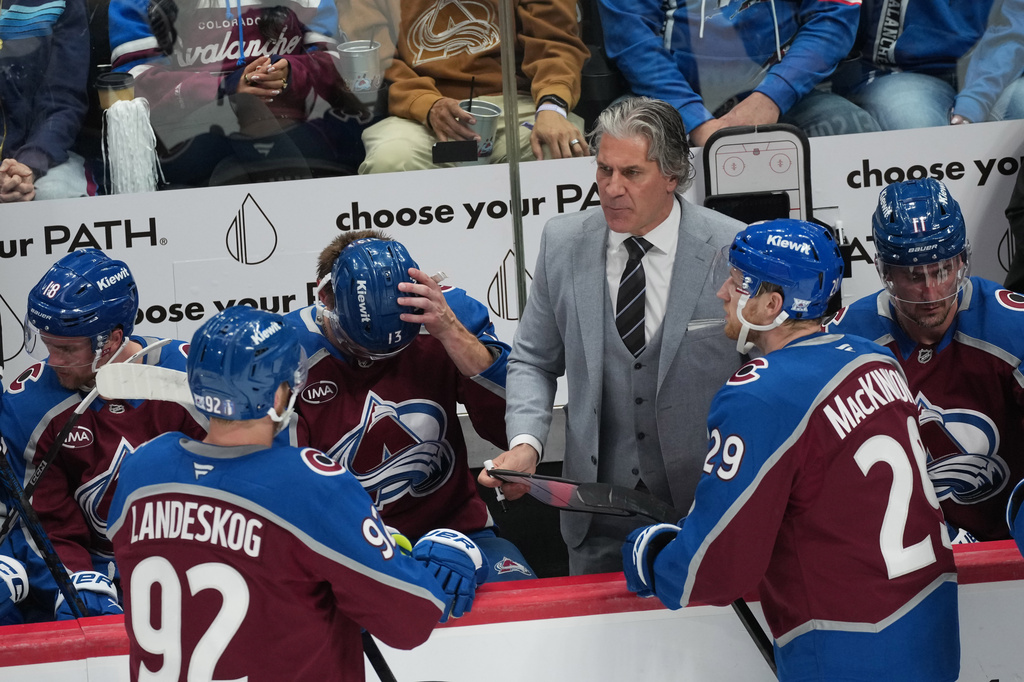 Nathan MacKinnon delivers off big hits, scoring as Avalanche seize a 2 ...